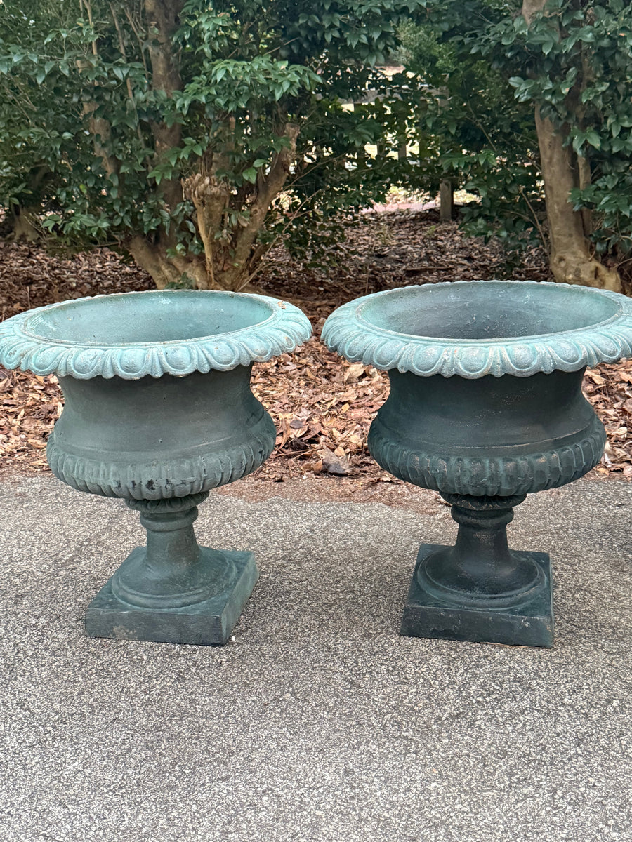 Large Shallow Cast Iron Urn – McIntosh Cottage Antiques