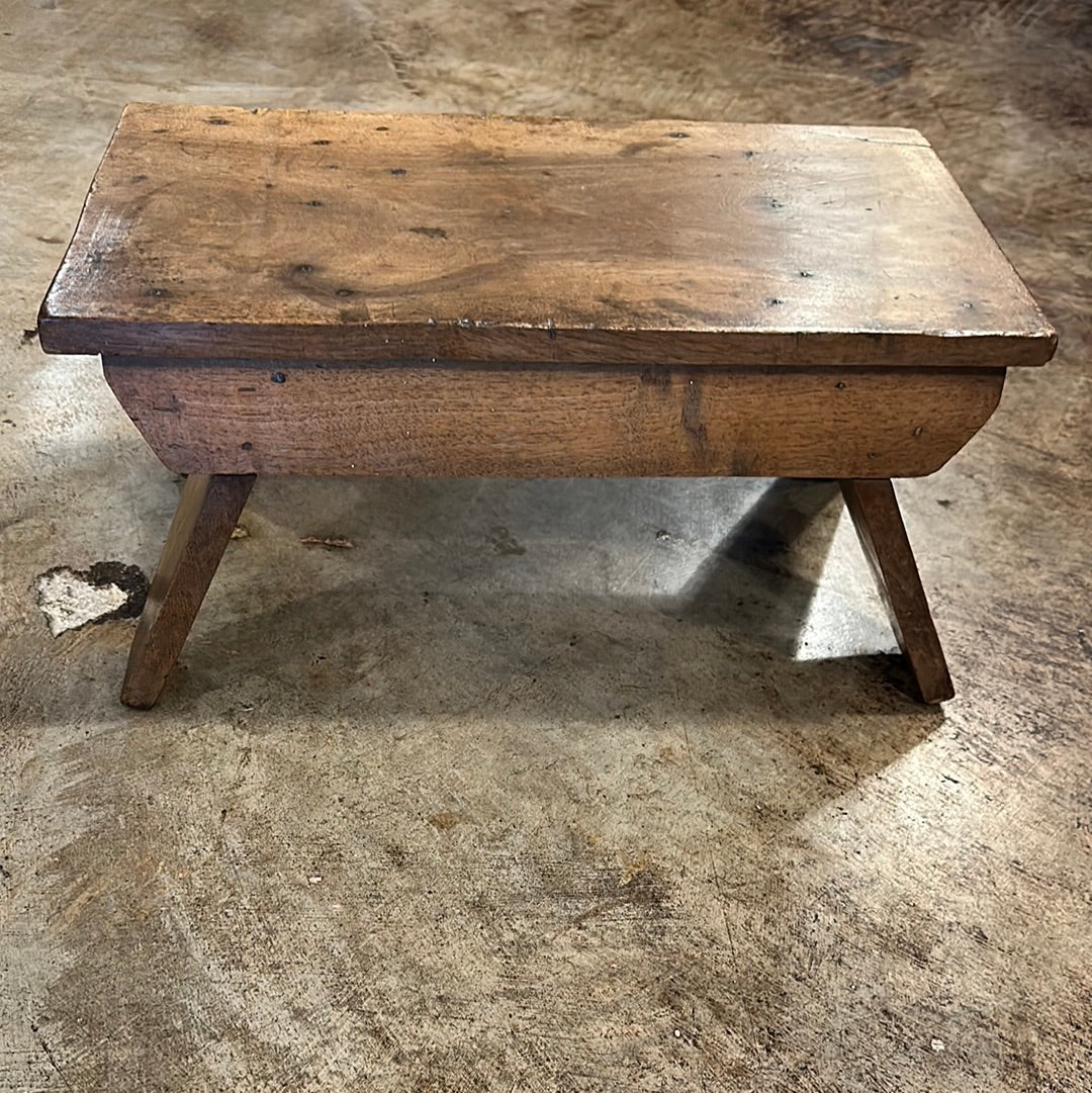 Low Rustic Stool – McIntosh Cottage Antiques